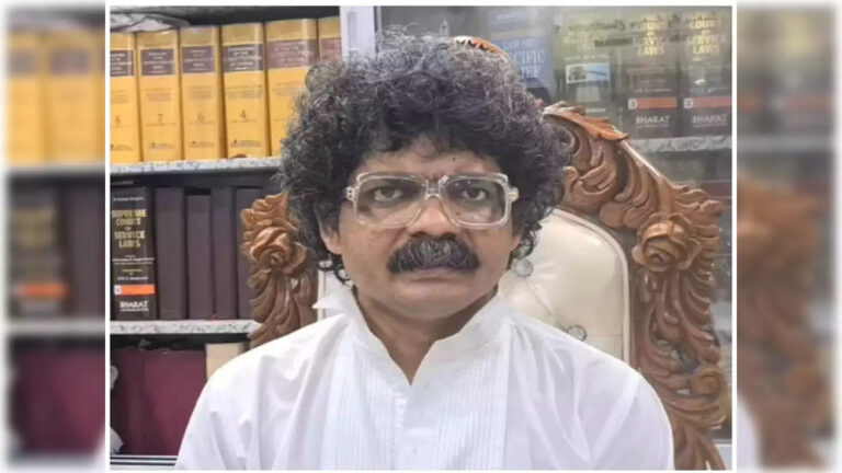 Gunratan Sadavarte Biography, Age | Wiki of Controversial Advocate ...